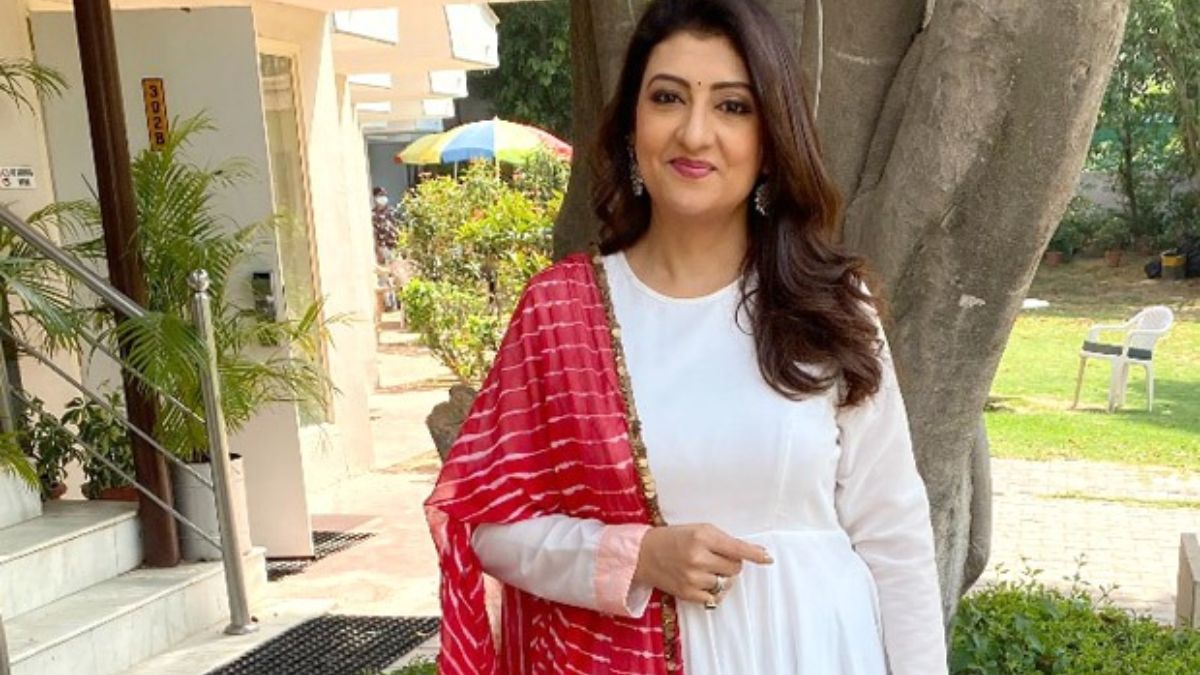 Juhi Parmar ने 4 साल बाद टीवी पर कमबैक को लेकर की बात, सीरियल कुमकुम के ...