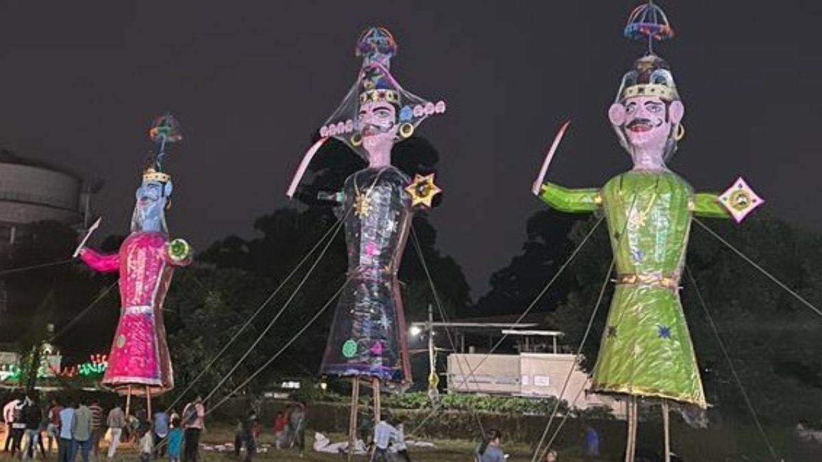 Dehradun Ravan Dahan: कुछ देर में जलेंगे रावण, कुंभकर्ण और मेघनाद के ...