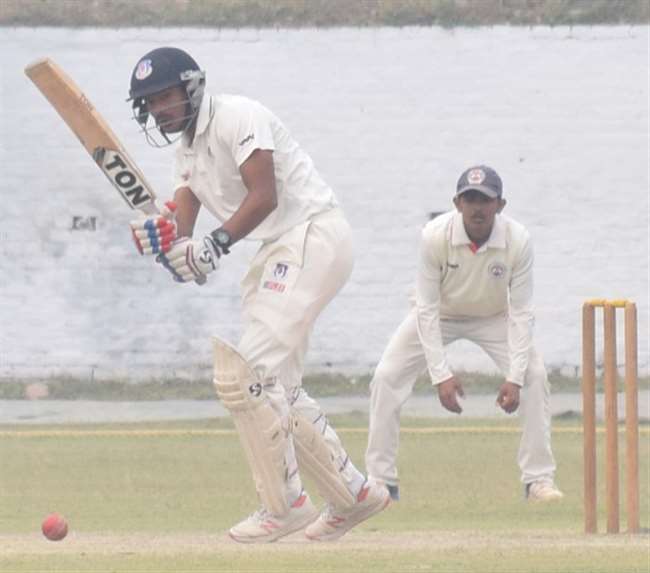 Vijay Merchant Trophy : पहली पारी की बढ़त ने यूपी को दिलाया सेमीफाइनल ...