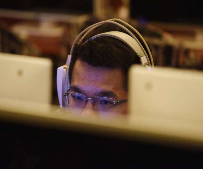 चीन ने बनाया प्रकाश आधारित दुनिया का पहला क्वांटम कंप्यूटर - China ...