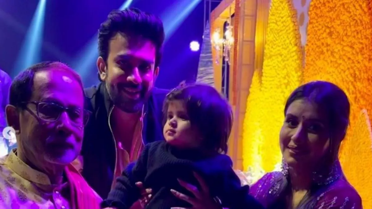 फैमिली फंक्शन में साथ दिखे राजीव सेन-चारू असोपा, एक्स बॉयफ्रेंड रोमहन ...