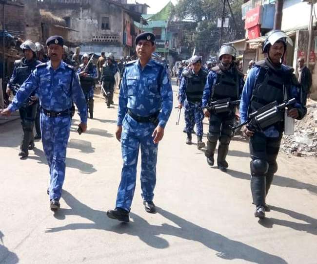 CAA Support: लोहरदगा में 15वें दिन कर्फ्यू पूरी तरह से समाप्‍त, धारा ...