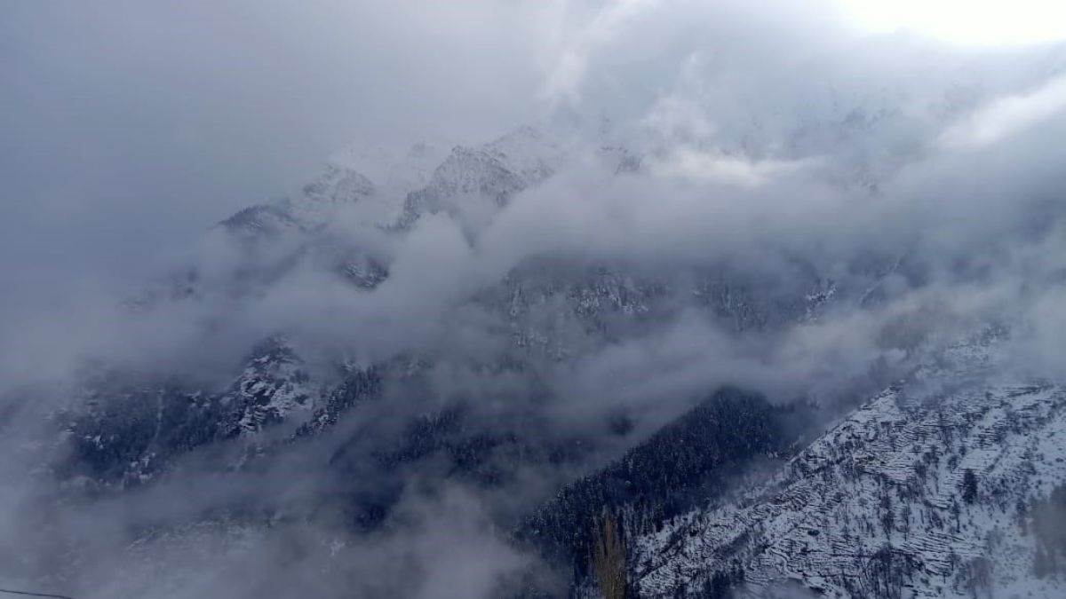 Chamba Weather: पांगी में भारी हिमपात के चलते 19 पंचायतों से संपर्क कटा ...