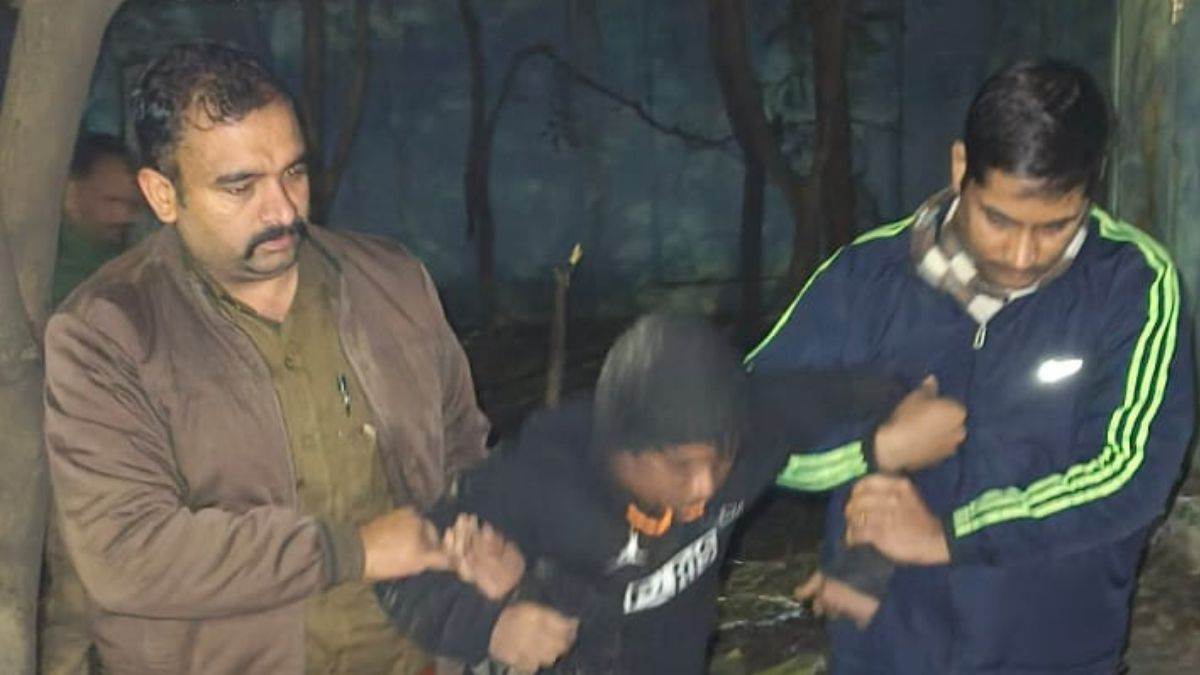 Noida Encounter: जानलेवा हमला करने वाला आरोपी पुलिस मुठभेड़ में घायल, युवक के पेट में घोंप दिया ...