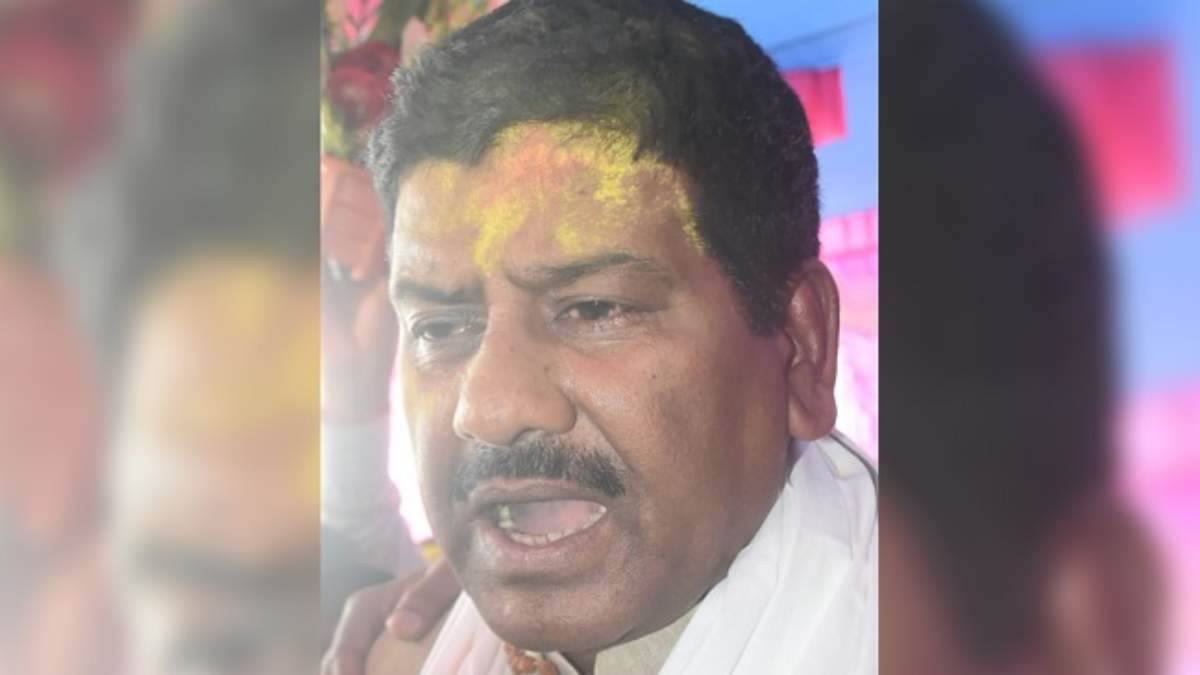 Kosi MLC Election: पिता के छक्के के बाद पुत्र का चौका, डॉ. संजीव सिंह ...