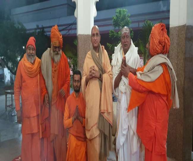 जूना अखाड़ा के अंतरराष्ट्रीय महामंत्री श्रीमहंत प्रज्ञानंद ब्रह्मलीन ...