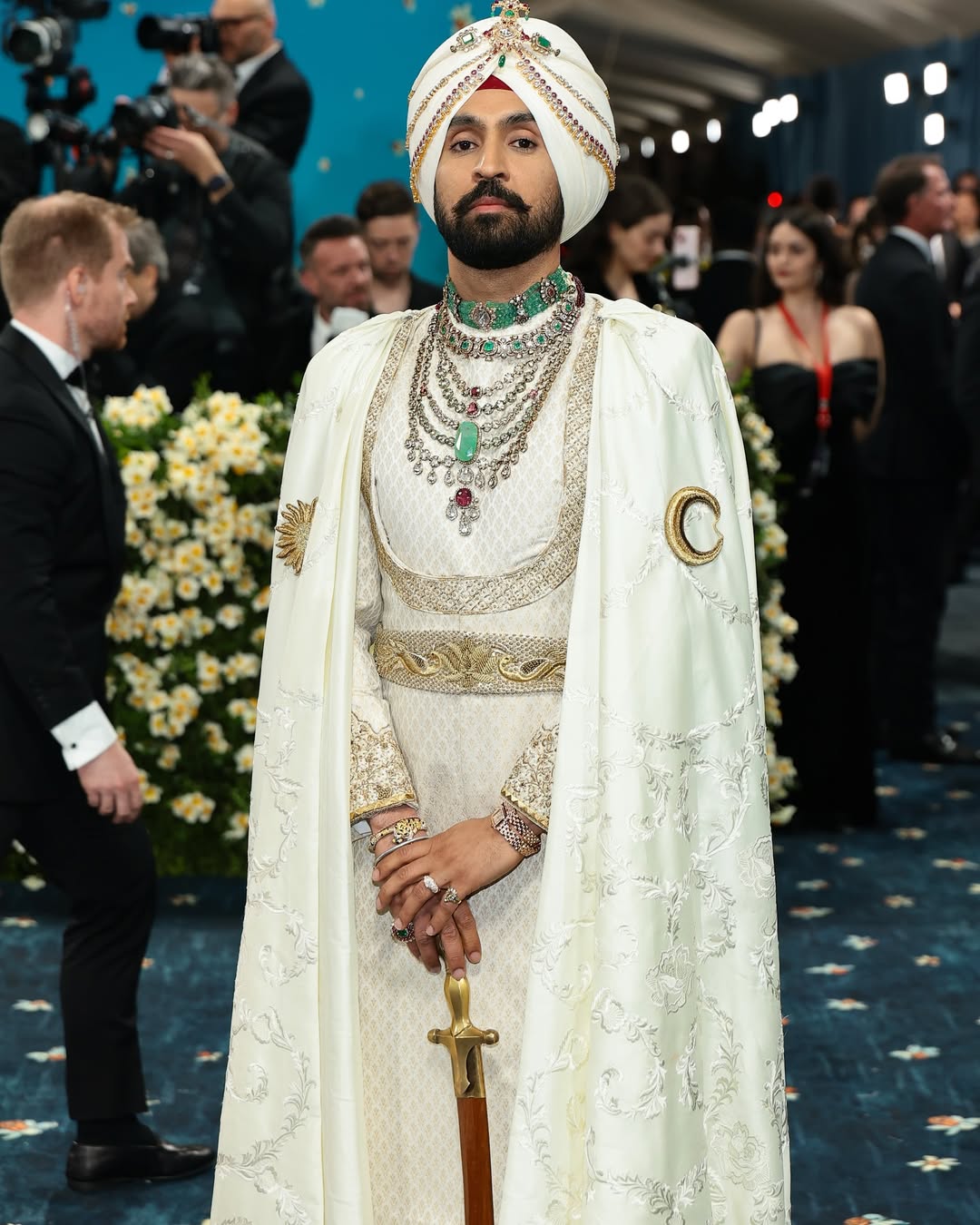Met Gala 2025 के असली महाराजा निकले दिलजीत दोसांझ, थीम से हटकर चुना लुक ...