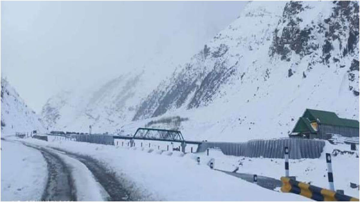 Himachal Weather: रोहतांग सहित ऊंची चोटियों पर बर्फबारी, शिमला के कई इलाकों में बारिश और ...