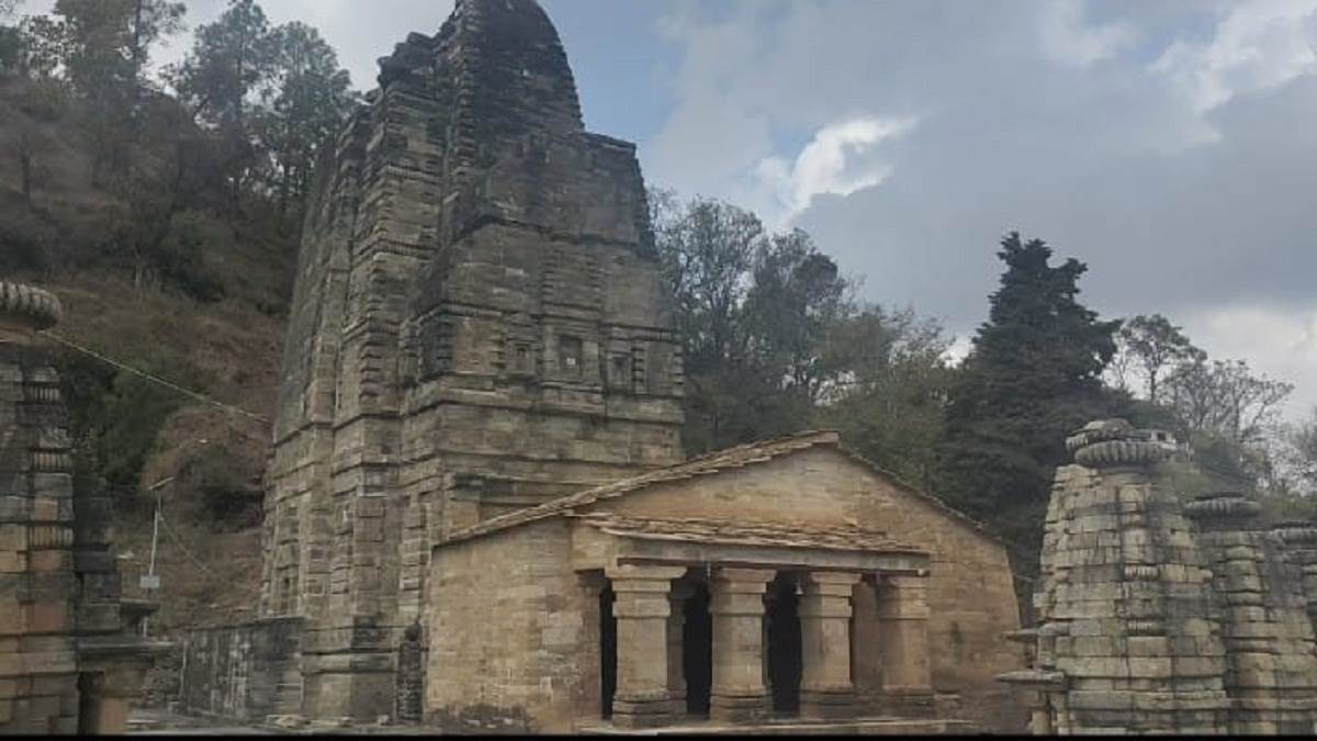 Famous Temple of Almora: कोणार्क से भी पुराना है अल्मोड़ा का कटारमल ...
