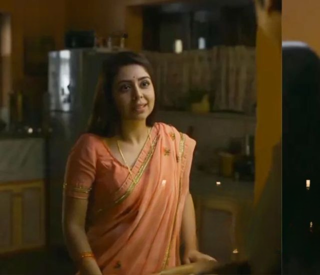 कौन हैं Mirzapur 3 की 'सलोनी त्यागी'? विजय वर्मा संग बोल्ड सीन से मचाई ...