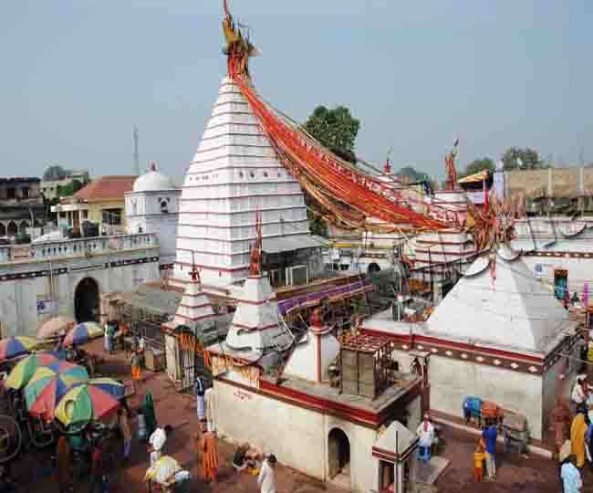 Baba Basukinath Dham Dumka: हर सोमवार 300 भक्तों को बाबा बासुकीनाथ के ...