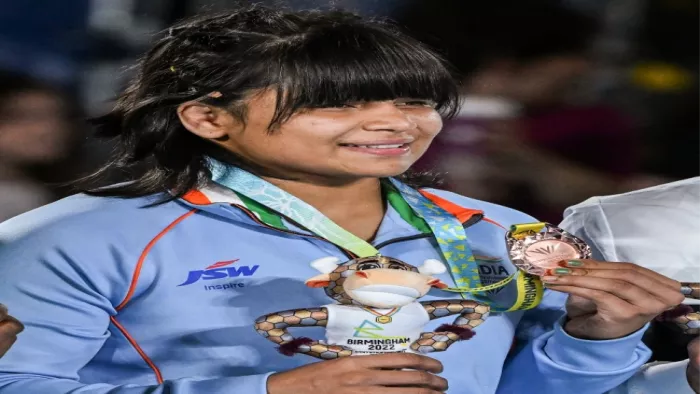 Commonwealth Games 2022: तीस सेकेंड में प्रतिद्वंद्वी को चित कर दिव्या ...