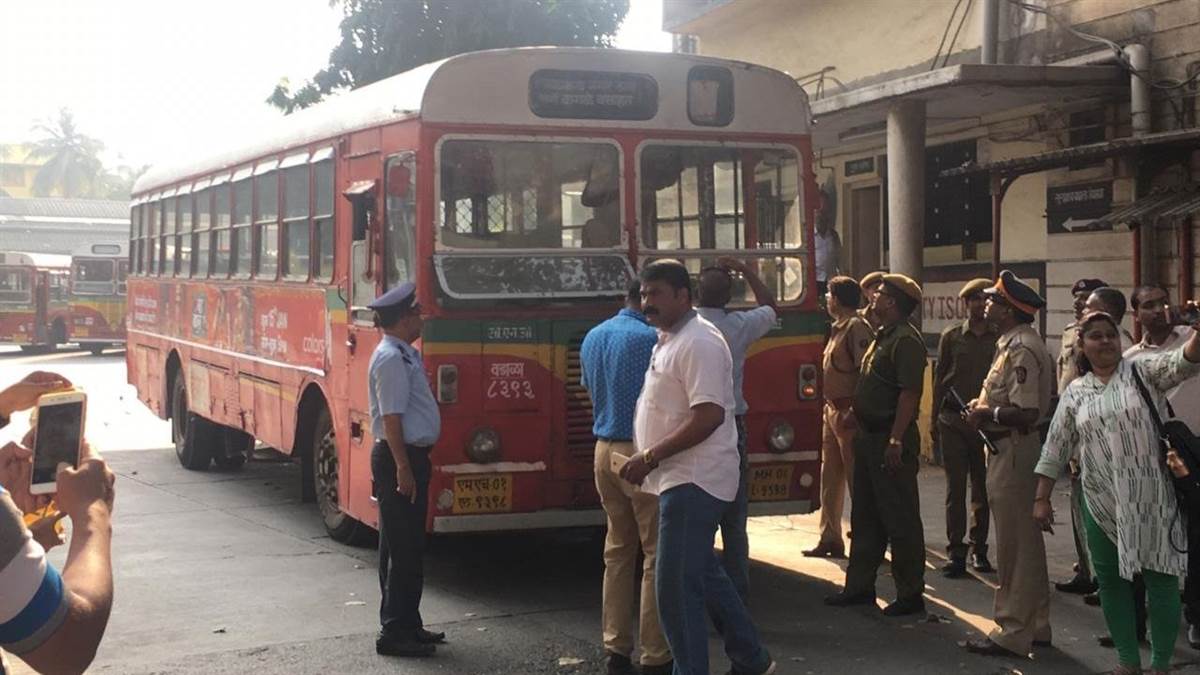 Mumbai Bus Strike: 'बेस्ट' के निजी बस चालकों की हड़ताल पांचवें दिन भी ...