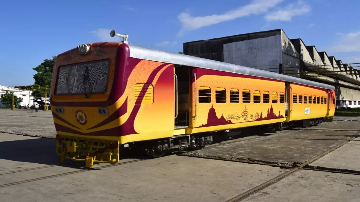 Rail Bus in Vrindavan: जल्द शुरू हाेगा कृष्ण लीलाओं संग रोमांच का सफर, बस चार दिन बाद वृंदावन को ...