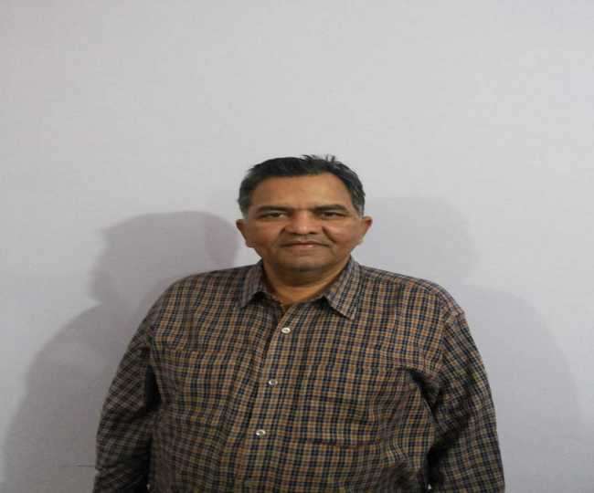 लुधियाना सिविल अस्पताल के पूर्व एसएमओ डा एसके गोगना का हार्ट अटैक से ...