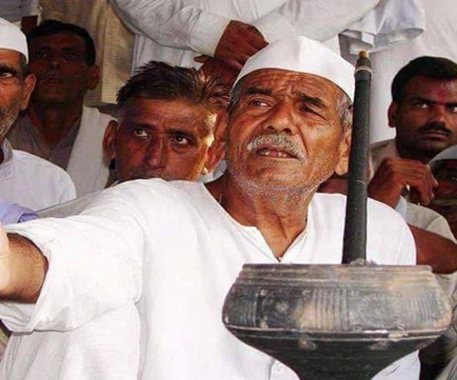 Mahendra Singh Tikait: किसानों के दिलों में आज भी जिंदा हैं चौधरी ...