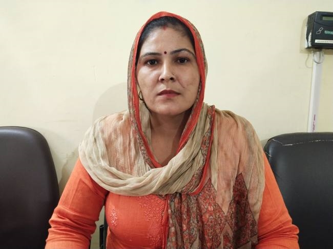 दसवीं पास सरपंच सुमन ने साढ़े चार साल में बदल दी मेहरड़ा की सूरत ...