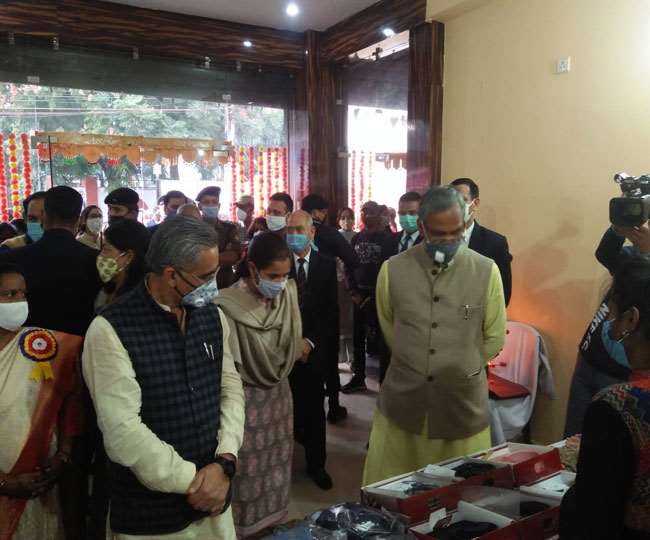 महिला समूहों को सामान बेचने का मिला बाजार, मुख्यमंत्री ने स्वावलंबनी का ...