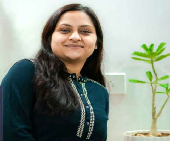 ABVP की राष्ट्रीय महामंत्री निधि त्रिपाठी बोलीं- स्वदेशी अपनाएं और भारत को आत्मनिर्भर बनाएं ...