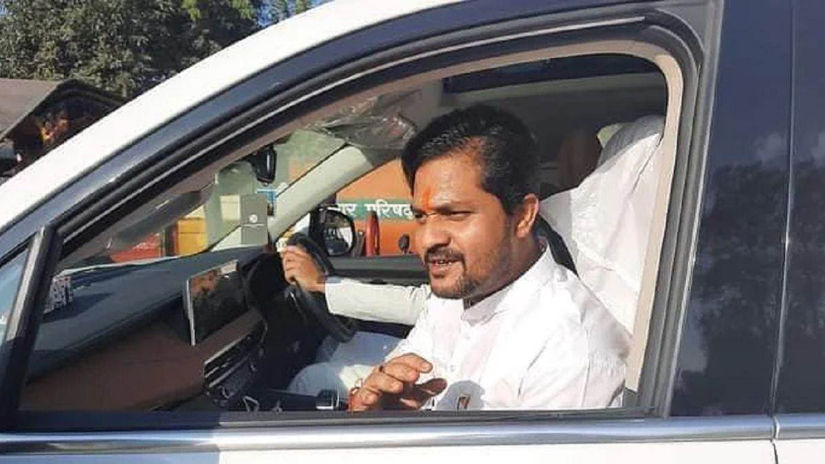 Income Tax Raid: विधायक अनूप सिंह बोले, आयकर अफसरों ने तोड़ी दीवार ...