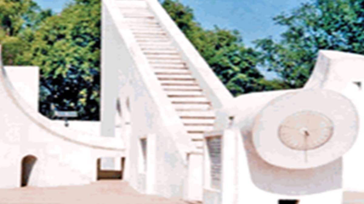 Ujjain News: जीवाजी वेधशाला में लगेगी विश्व की पहली वैदिक घड़ी - World ...