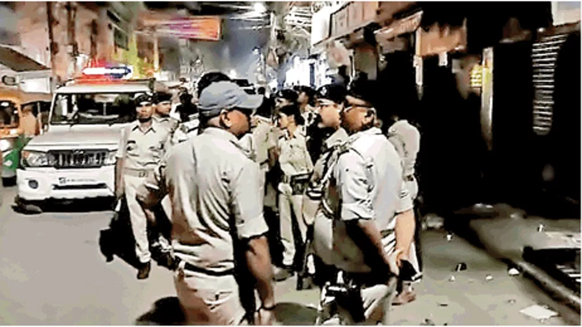 Bihar Crime News: पटना में बदमाशों का बढ़ा मनोबल, मोबाइल मरम्मत नहीं करने पर दुकानदार को मार दी ...