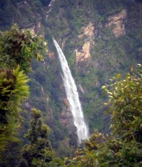 तल्ला जोहार में एक और झरना बना आकर्षण का केंद्र - Another waterfall ...