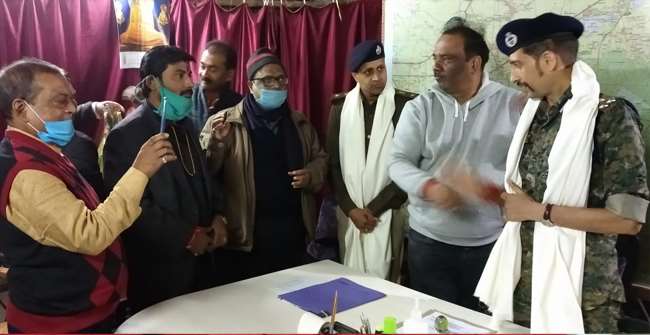 DIG मनु महाराज और SP सुशील कुमार को किया सम्‍मानित, नागरिक मंच ने ...