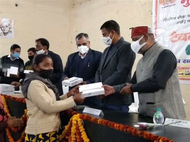 अलीगढ़ का भरतपुर बना मंडल का पहला ओडीएफ प्लस माडल गांव, ऐसे मिली सफलता ...