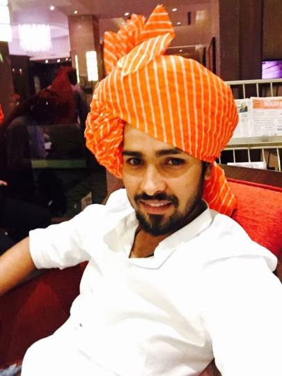नौ को हिमानी के हो जाएंगे क्रिकेटर उमंग शर्मा - Cricketer Umang Sharma ...