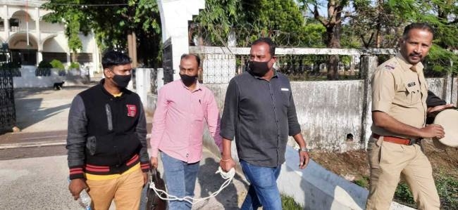 लीड :: काम को गया मुंबई और चलाने लगा अपराधिक गिरोह - mumbai crime ...