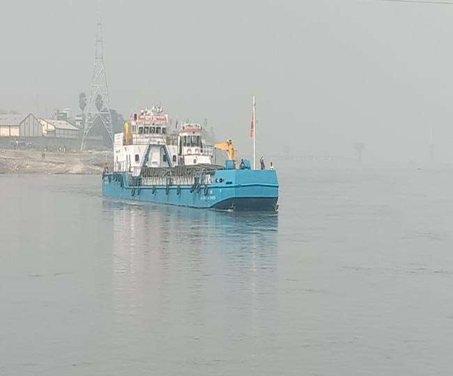 पटना से 43 घंटे में जहाज ने तय की 40 किलोमीटर की दूरी, बंगलादेश के रास् ...