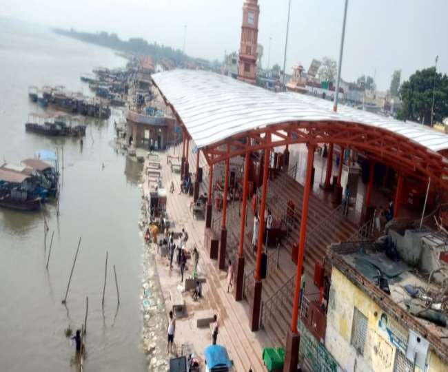 Buddha Burnima 2020: ब्रजघाट में गंगा घाट पर पसरा सन्नाटा, दिखा कोरोना ...