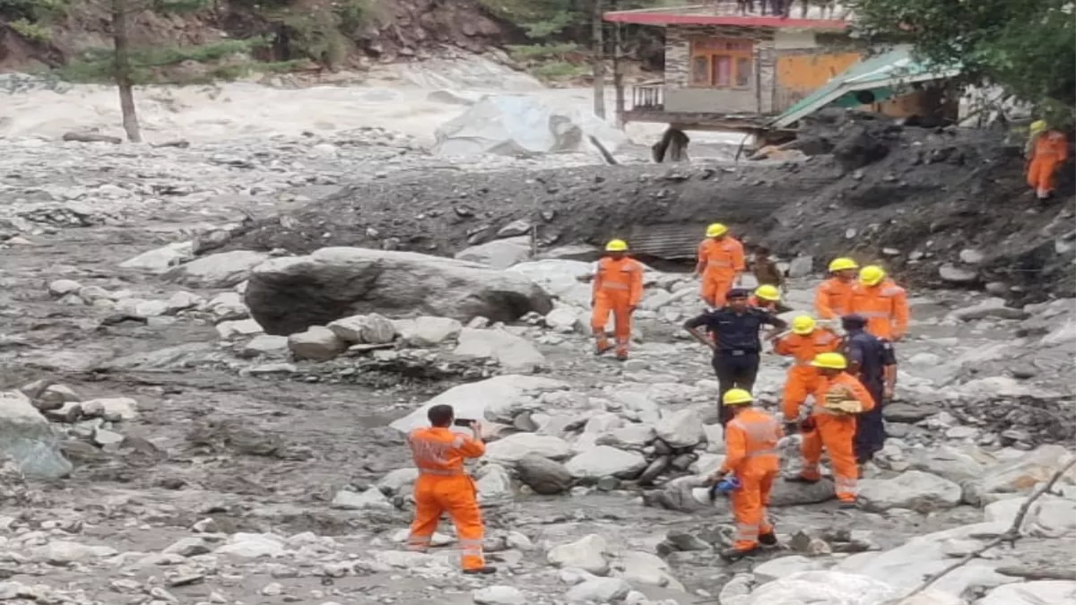 Cloudburst In Himachal: मणिकर्ण के चोझ में NDRF ने शुरू किया सर्च ...