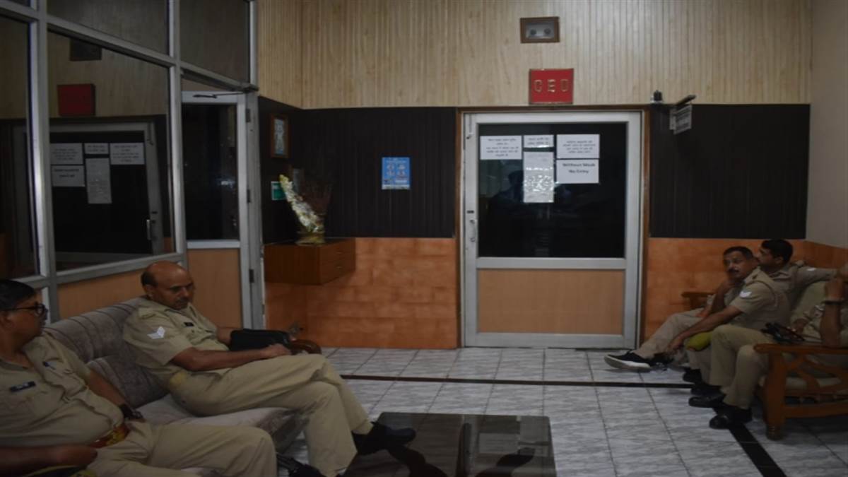 Meerut Cantonment Board: विजिलेंस कर सकती है वित्तीय अनियमितताओं की ...