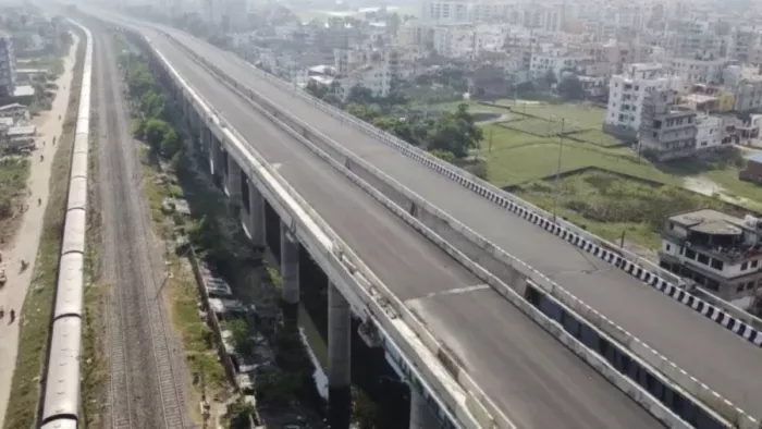 Danapur Bihta Road: बिहटा एयरपोर्ट से 14 मिनट में पहुंच सकेंगे पटना ...