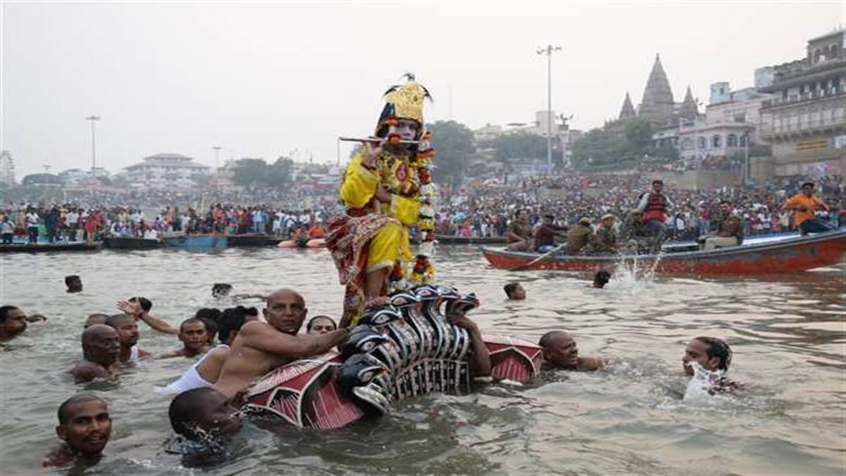 वाराणसी में पर्व-उत्सवों का साल भर लगता हैं रेला, इस शहर में सजता पांच-पांच विशेष लक्खा मेला ...