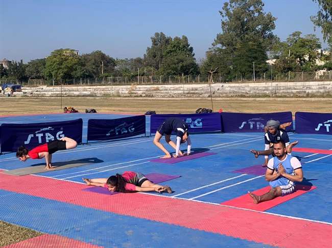 Yoga Competition : अंतर कालेज योग प्रतियोगिता में जम्मू यूनिवर्सिटी की ...