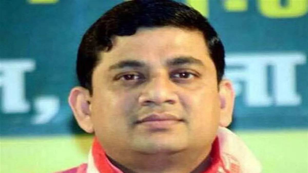 Danish Rizwan : मांझी की HAM पार्टी ने दानिश रिजवान को सभी पदों से हटाया, प्रवक्ताओं की नई सूची ...