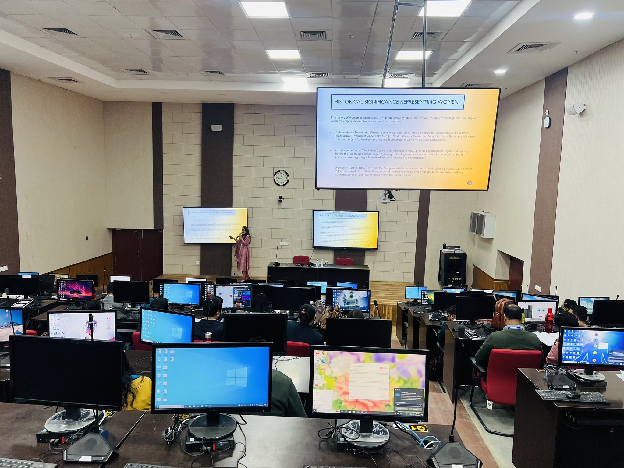 Sonal Goel : वुमेन इंक्लूसिव गवर्नेंस बनेगी विकसित भारत की नींव : आईएएस ...