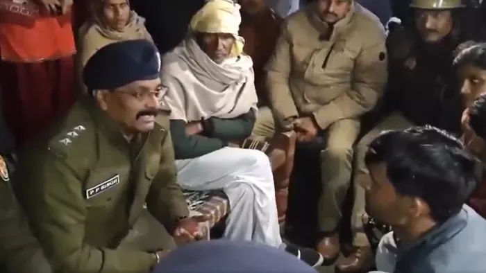 'कोई मुआवजा नहीं देंगे, जितने दिन रखना है रख लो डेड बॉडी', लखीमपुर खीरी ... 'कोई मुआवजा नहीं देंगे, जितने दिन रखना है रख लो डेड बॉडी', लखीमपुर खीरी ...