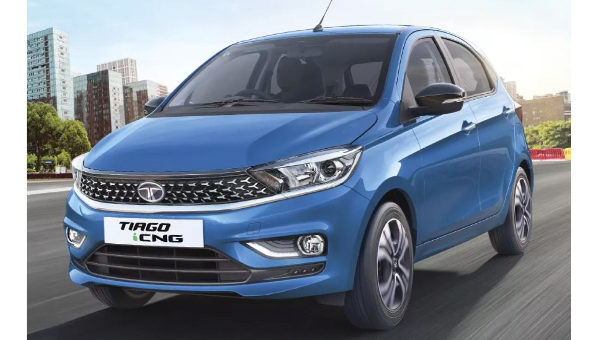 Tata Tiago और Tigor CNG AMT भारतीय बाजार में 7.90 लाख रुपये की कीमत पर ...