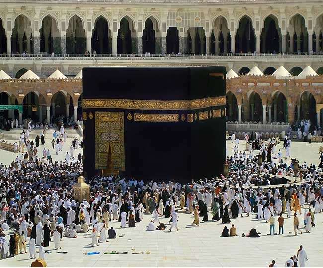 सऊदी अरब ने पवित्र काबा के चारों ओर के क्षेत्र को खोला, कोरोना वायरस के ...