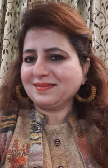 शिक्षिका पूनम भाटिया ने मेहनत से समाज में हासिल किया मुकाम - teacher ...