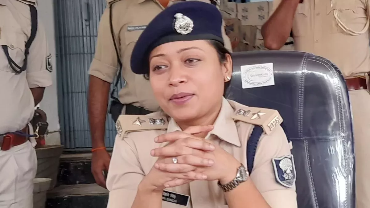 बिहार: RCP सिंह की बेटी लिपि को सहरसा से हटाया, वैशाली-सीतामढ़ी समेत 5 जिलों में नए पुलिस कप्तान ...