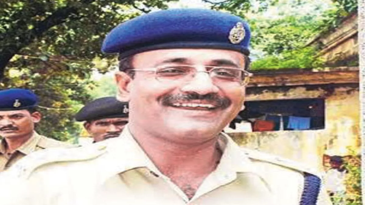 Jharkhand News: वकील बनेंगे IPS अनुराग गुप्ता... LLB करने की मांगी ...
