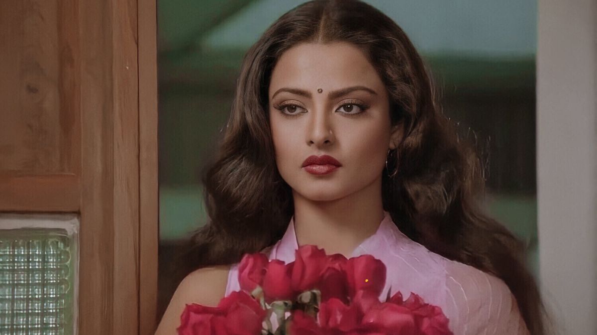 जब Silsila की शूटिंग बनी चुनौती, Yash Chopra ने ऐसे संभाली अमिताभ बच्चन ...