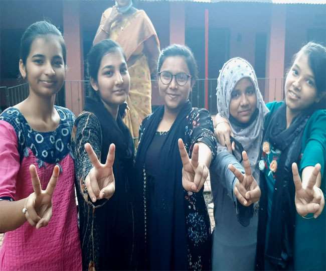 JAC 10th Result 2020 रांची की सीमाब जरीन बनीं जिला टॉपर 10वीं के ... JAC 10th Result 2020 रांची की सीमाब जरीन बनीं जिला टॉपर 10वीं के ...