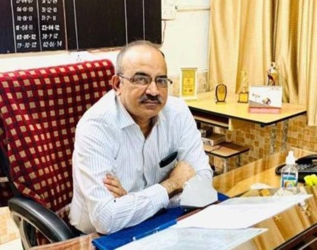 डा. दविदर ढांडा बने फाजिल्का के नए सिविल सर्जन - Dr. Davinder Dhanda ...