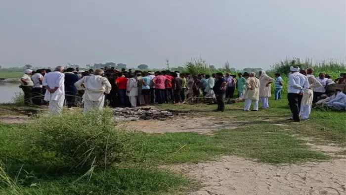 बागपत का प्रशांत हत्याकांड : कड़ी सुरक्षा में अंतिम संस्कार, दो किशोरों ...